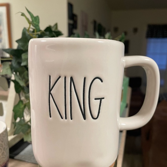 Rae Dunn | Dining | Rae Dunn White And Black Ceramic Mug King Design ...